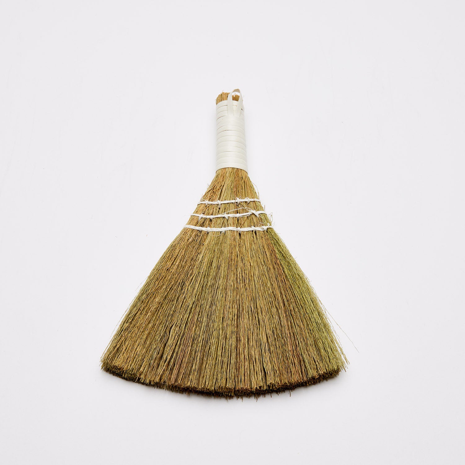 Mini Broom – DAE NY